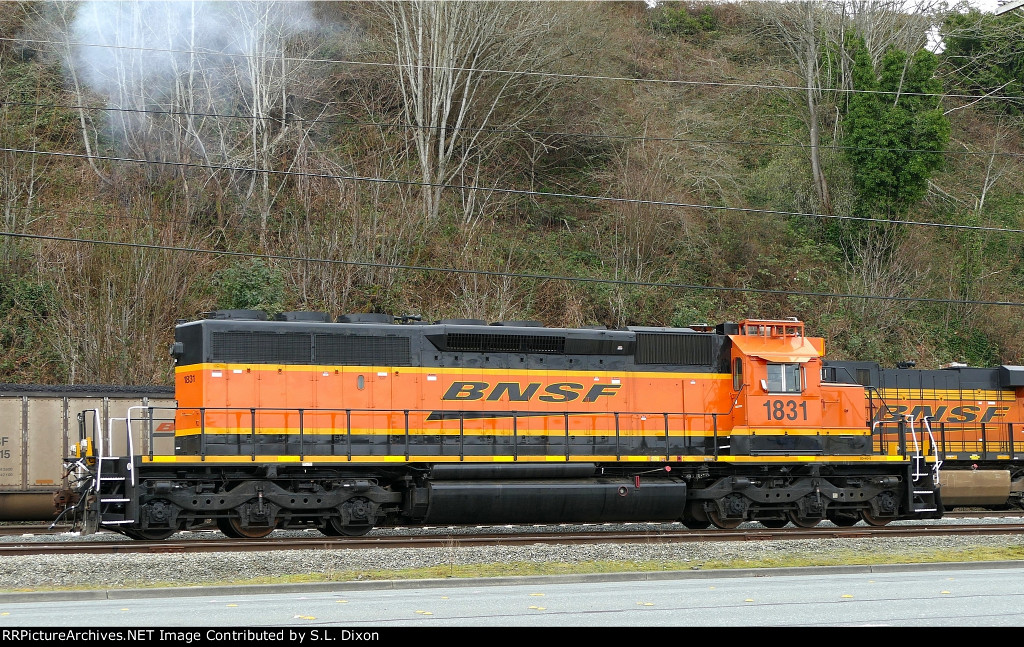 BNSF 1831 at Bayside